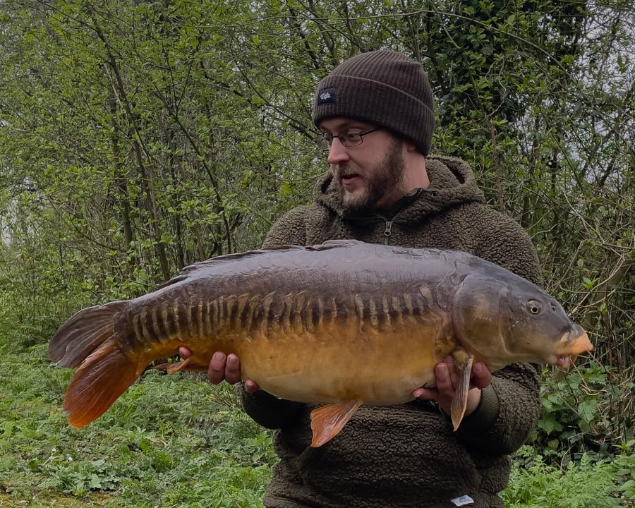 Stunning linear | Total Carp